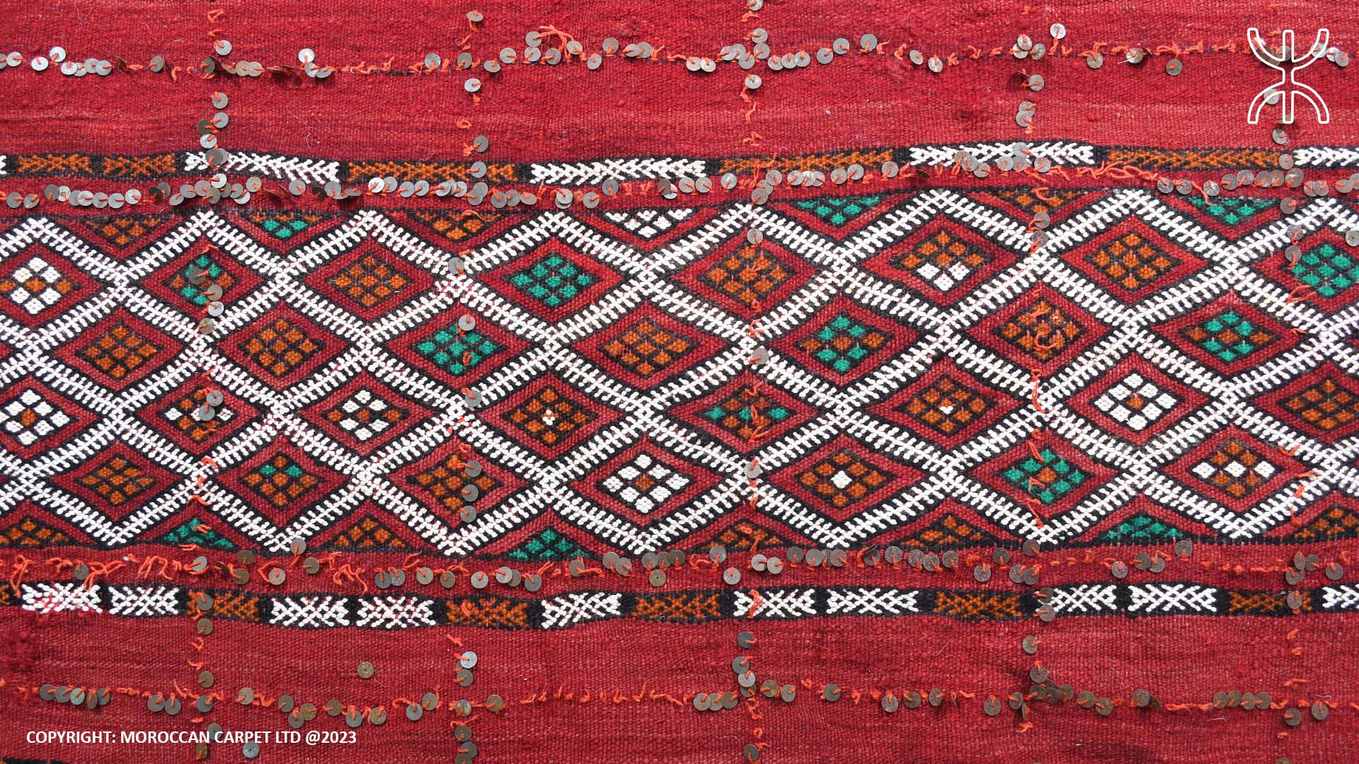 Exploring Moroccan Kilim Rugs - Moroccan Carpet