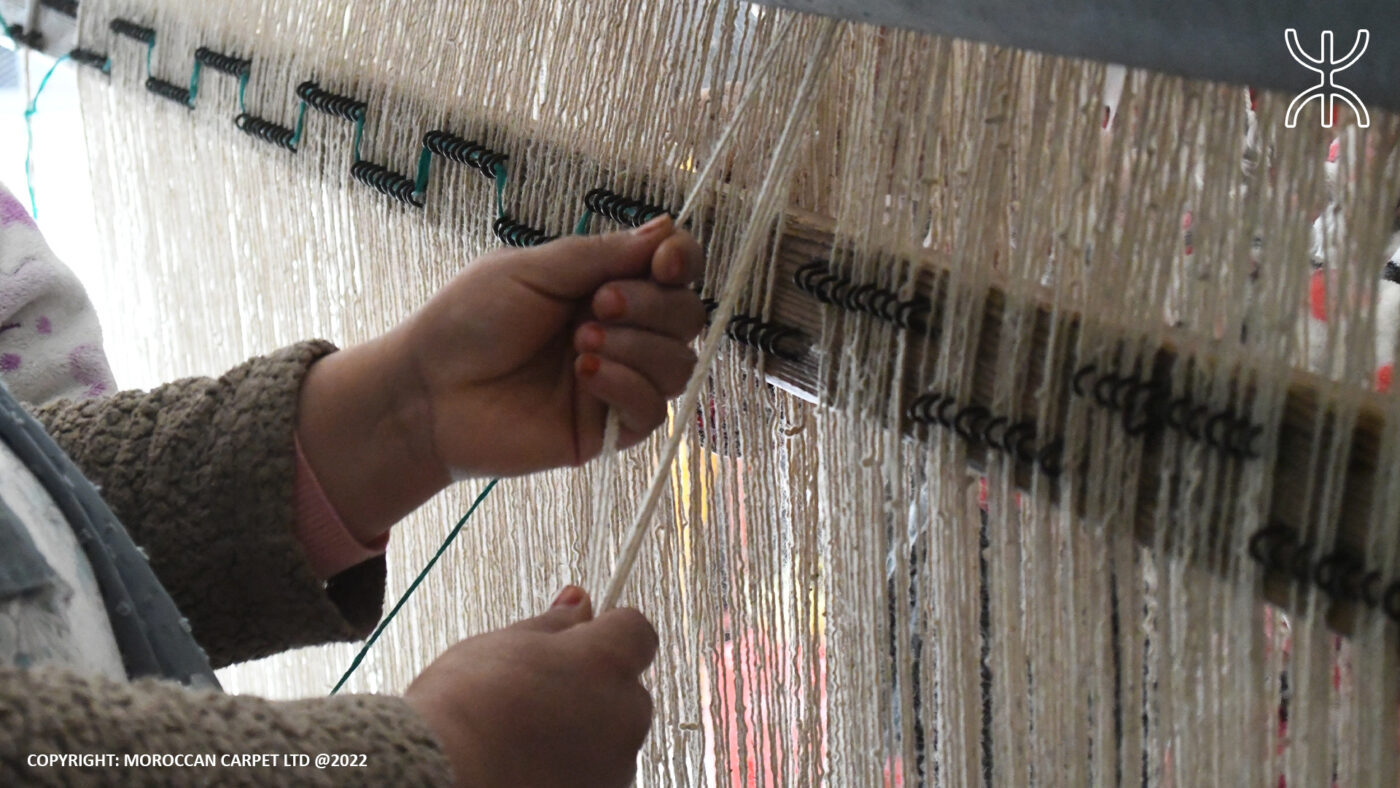 How Moroccan Rugs Are Made ? - Moroccan Carpet & Rug